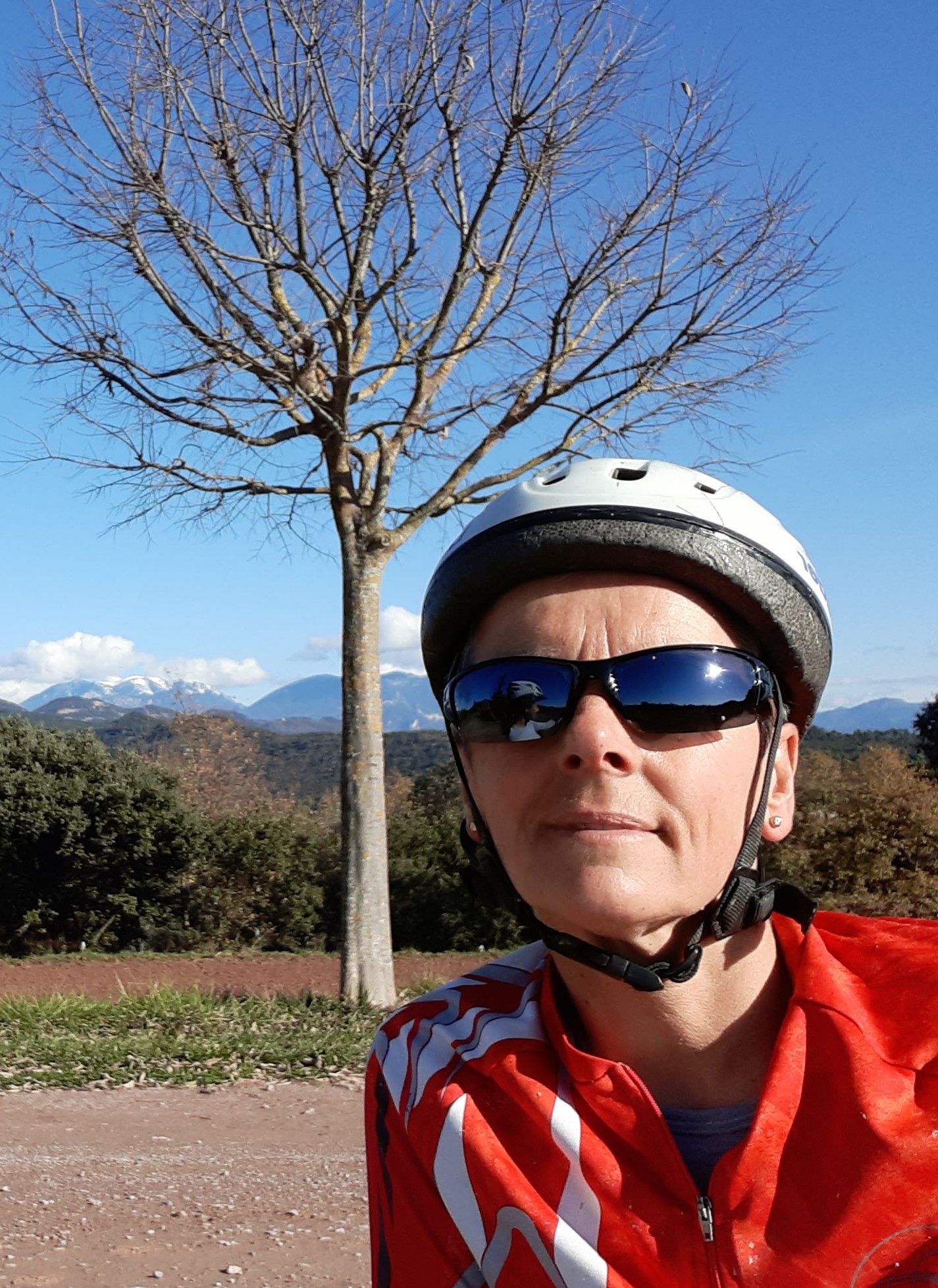 Rosa Colomer – Passejada per Prats de Lluçanès – SENdÈRIA